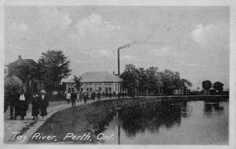 The History of Perth, Ontario - Small Town Canada
