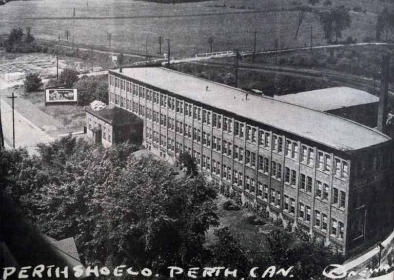 The History of Perth, Ontario - Small Town Canada